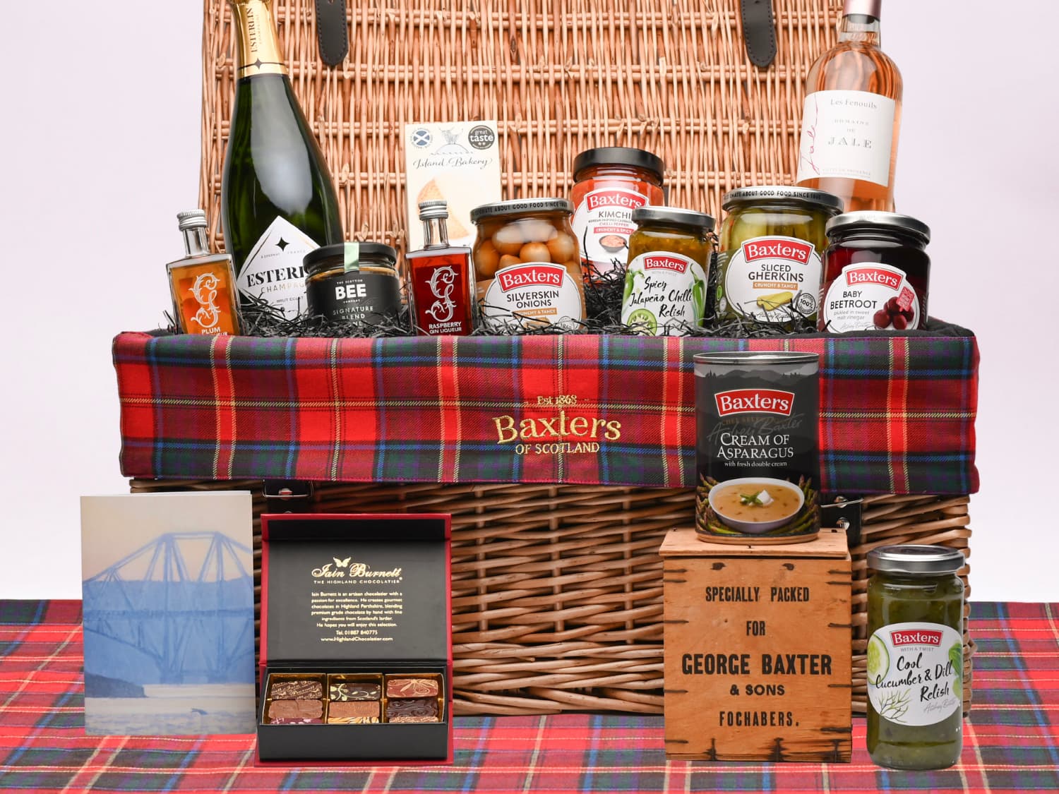 Damson and sloe gin conserve Eton mess – Baxters of Scotland